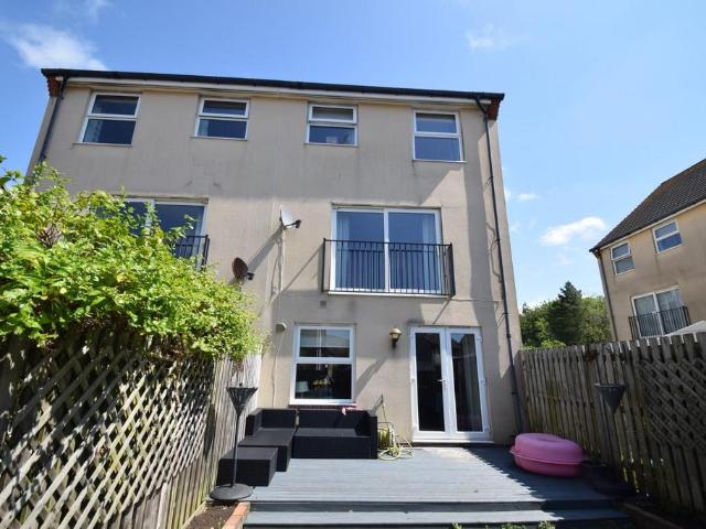 4 bedroom townhouse for sale