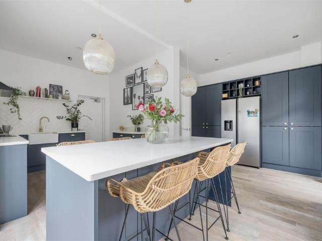 4 bedroom townhouse for sale