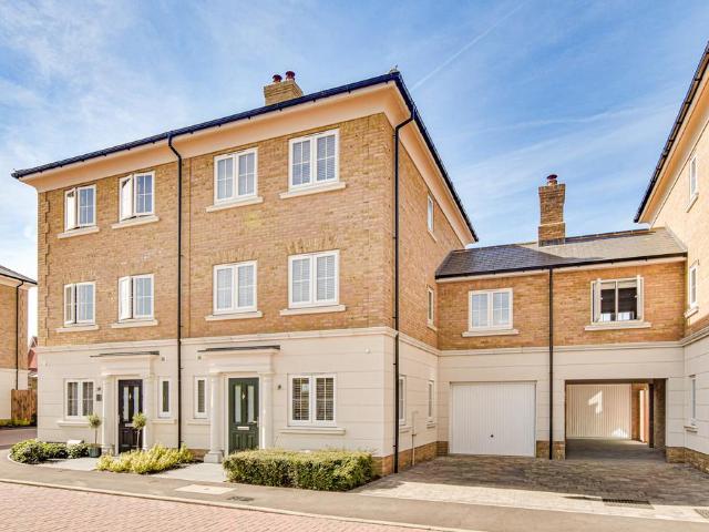 4 bedroom townhouse for sale