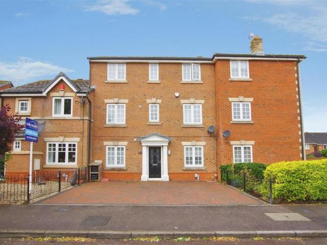4 bedroom townhouse for sale