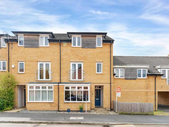 4 bedroom townhouse for sale