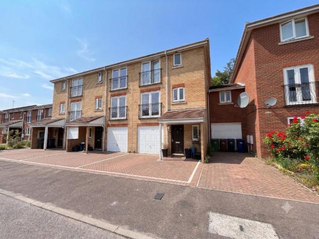4 bedroom townhouse for sale
