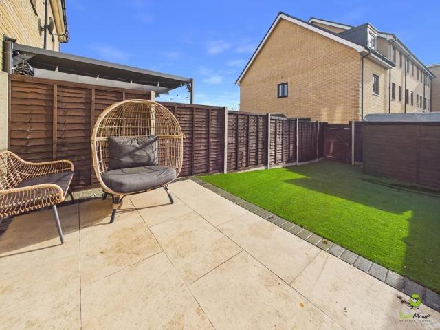 4 bedroom townhouse for sale