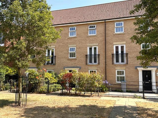 4 bedroom townhouse for sale