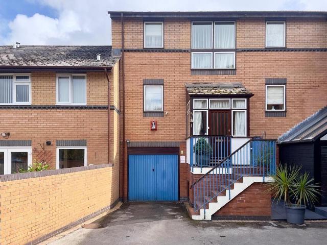 4 bedroom townhouse for sale