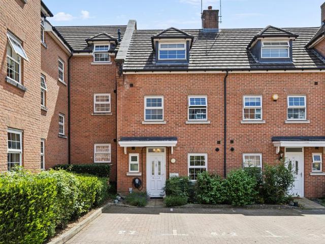 4 bedroom townhouse for sale