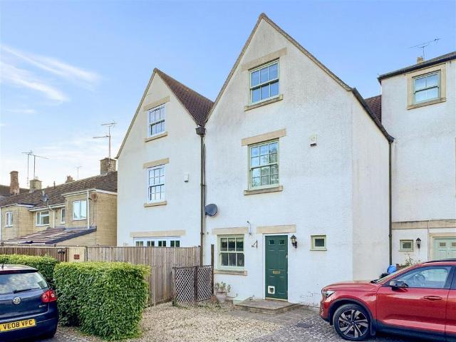 4 bedroom townhouse for sale