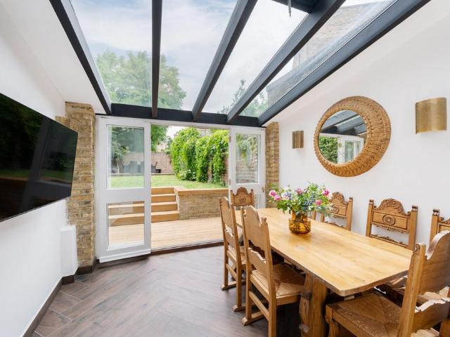 4 bedroom townhouse for sale