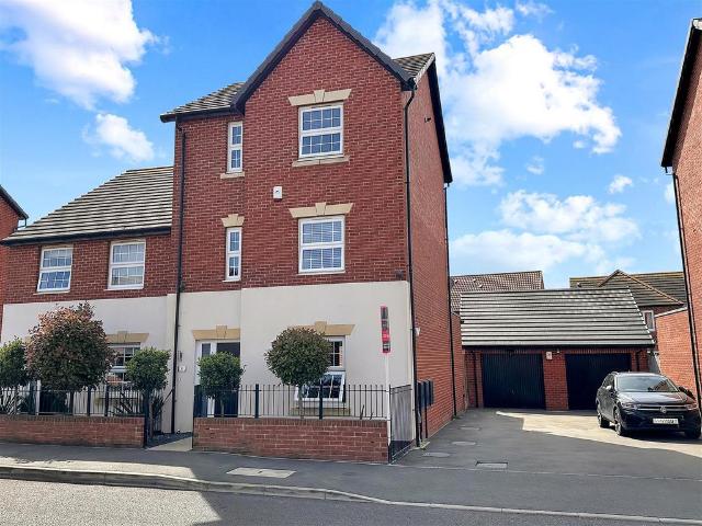 4 bedroom townhouse for sale