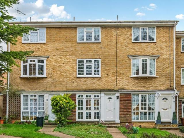 4 bedroom townhouse for sale