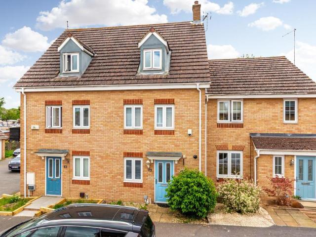 4 bedroom townhouse for sale