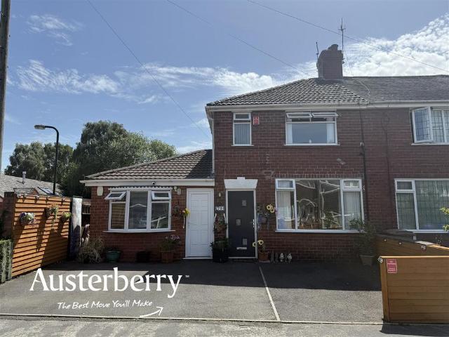 4 bedroom townhouse for sale