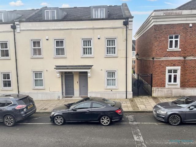 4 bedroom townhouse for sale