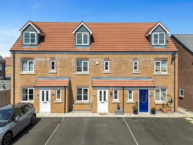 4 bedroom townhouse for sale