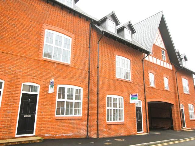 4 bedroom townhouse for sale