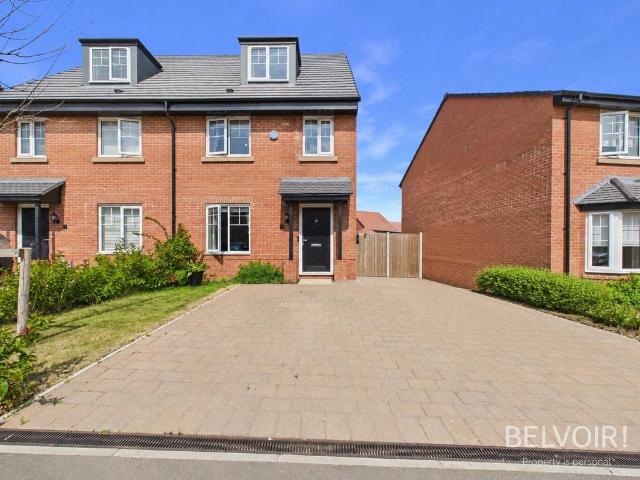 4 bedroom townhouse for sale