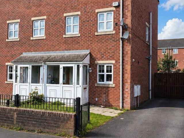 4 bedroom townhouse for sale