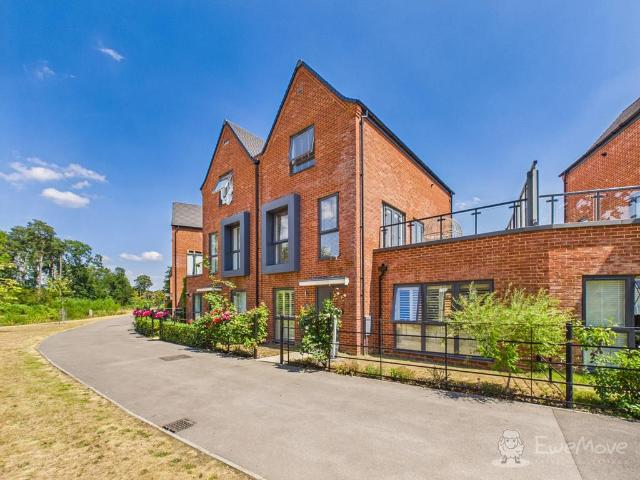 4 bedroom townhouse for sale
