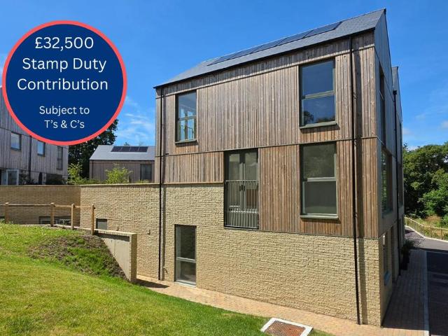 4 bedroom townhouse for sale
