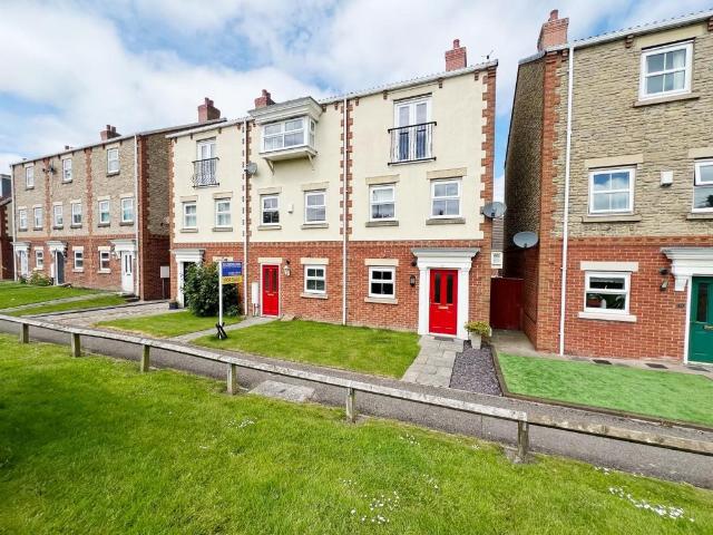 4 bedroom townhouse for sale