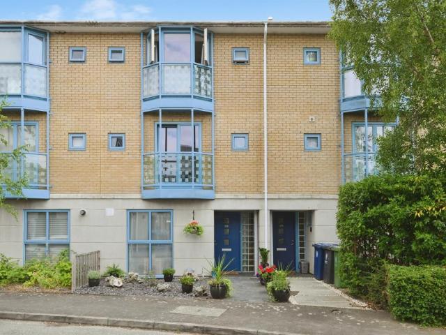 4 bedroom townhouse for sale