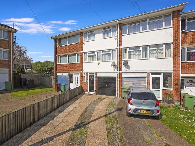 4 bedroom townhouse for sale
