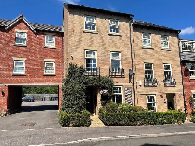 4 bedroom townhouse for sale