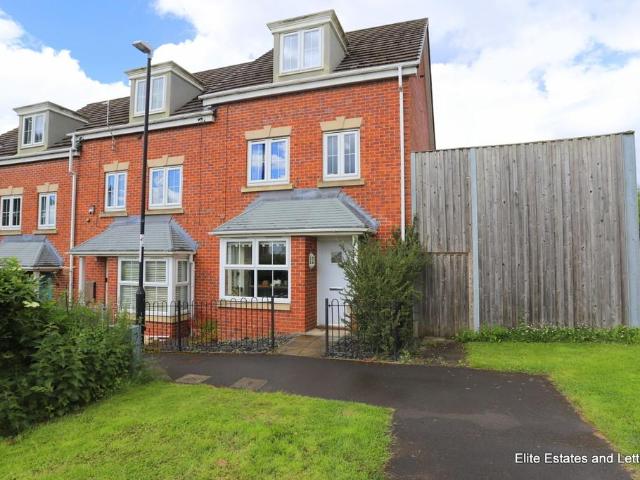 4 bedroom townhouse for sale