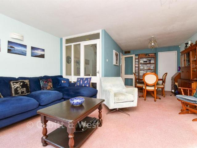 4 bedroom townhouse for sale