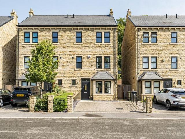 4 bedroom townhouse for sale