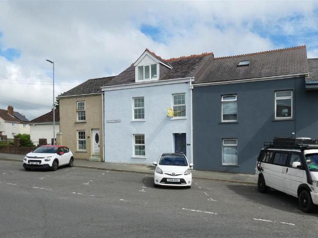 4 bedroom townhouse for sale