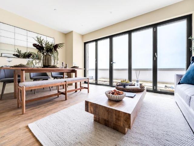 4 bedroom townhouse for sale