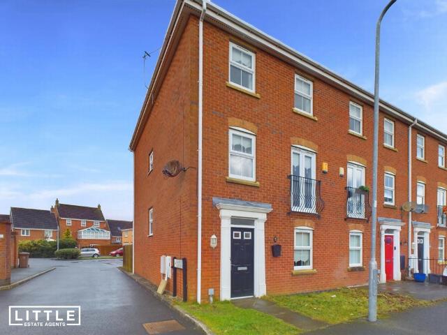 4 bedroom townhouse for sale