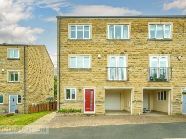 4 bedroom townhouse for sale