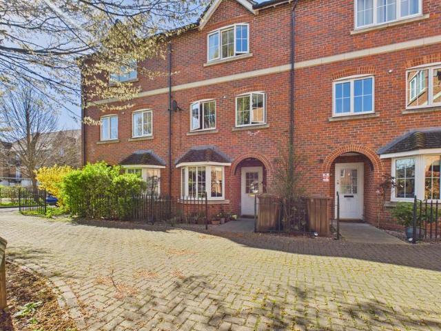 4 bedroom townhouse for sale