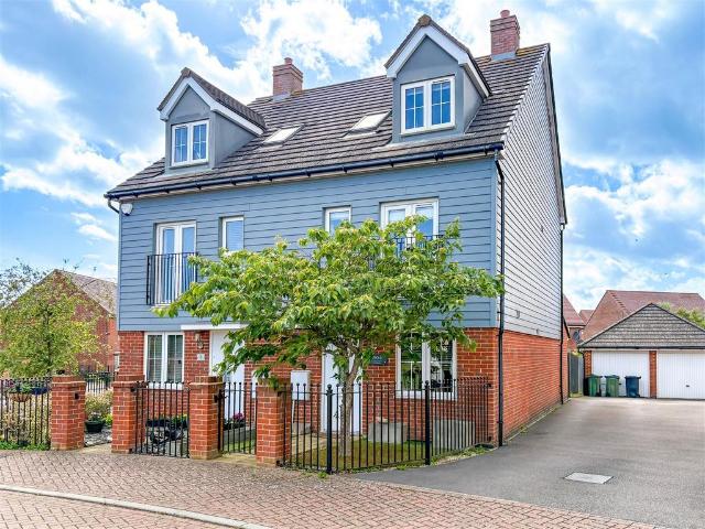4 bedroom townhouse for sale