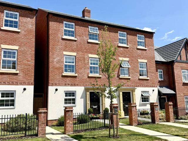 4 bedroom townhouse for sale