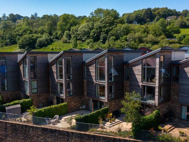 4 bedroom townhouse for sale