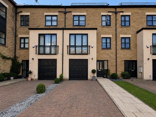 4 bedroom townhouse for sale