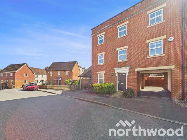 4 bedroom townhouse for sale