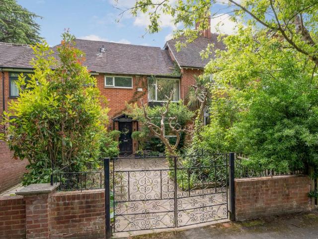 4 bedroom townhouse for sale