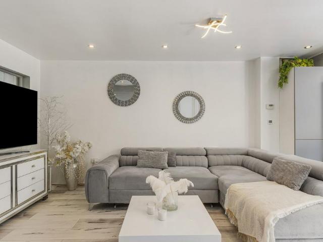 4 bedroom townhouse for sale