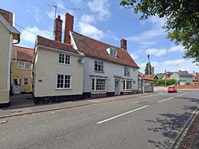 4 bedroom townhouse for sale