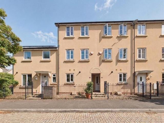 4 bedroom townhouse for sale