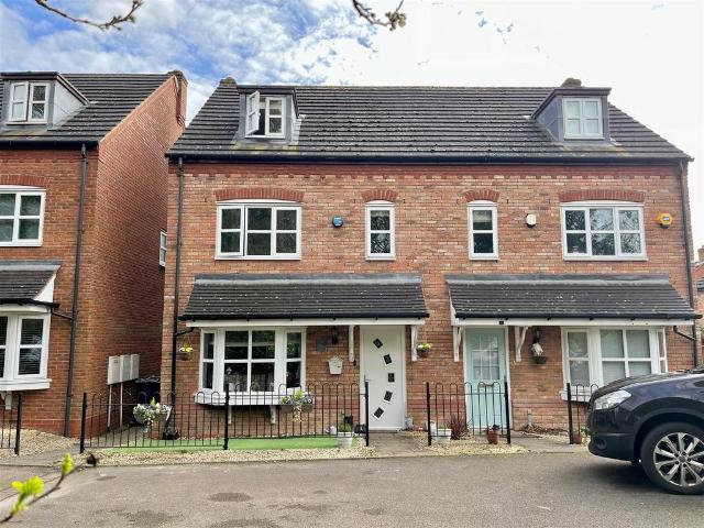 4 bedroom townhouse for sale