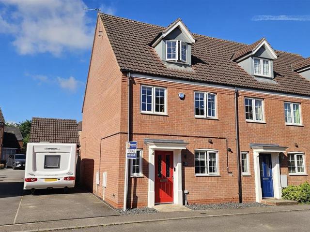 4 bedroom townhouse for sale