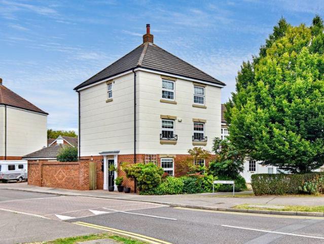 4 bedroom townhouse for sale