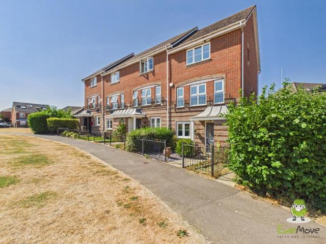 4 bedroom townhouse for sale