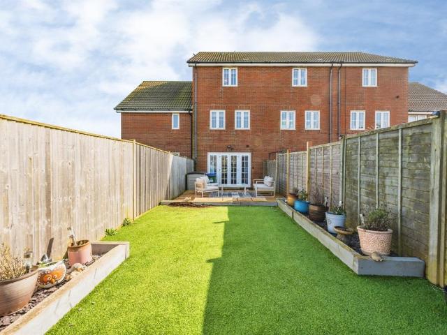 4 bedroom townhouse for sale