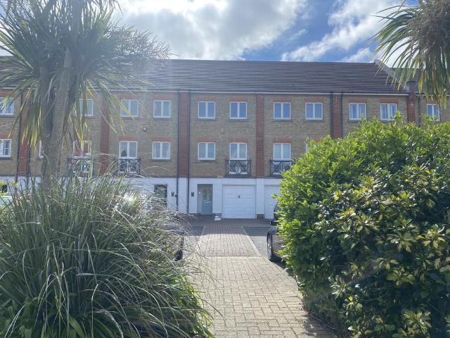 4 bedroom townhouse for sale